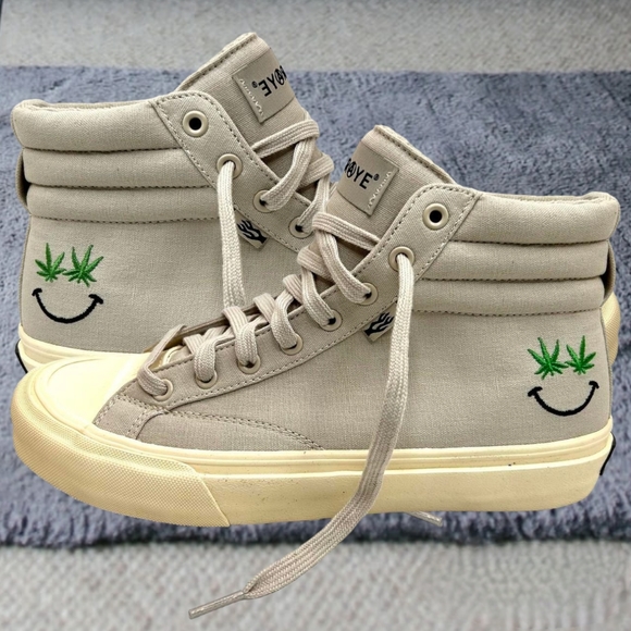 Straye | Shoes | Nwtib Rare Straye Limited Edition Venice Hemp Smile ...